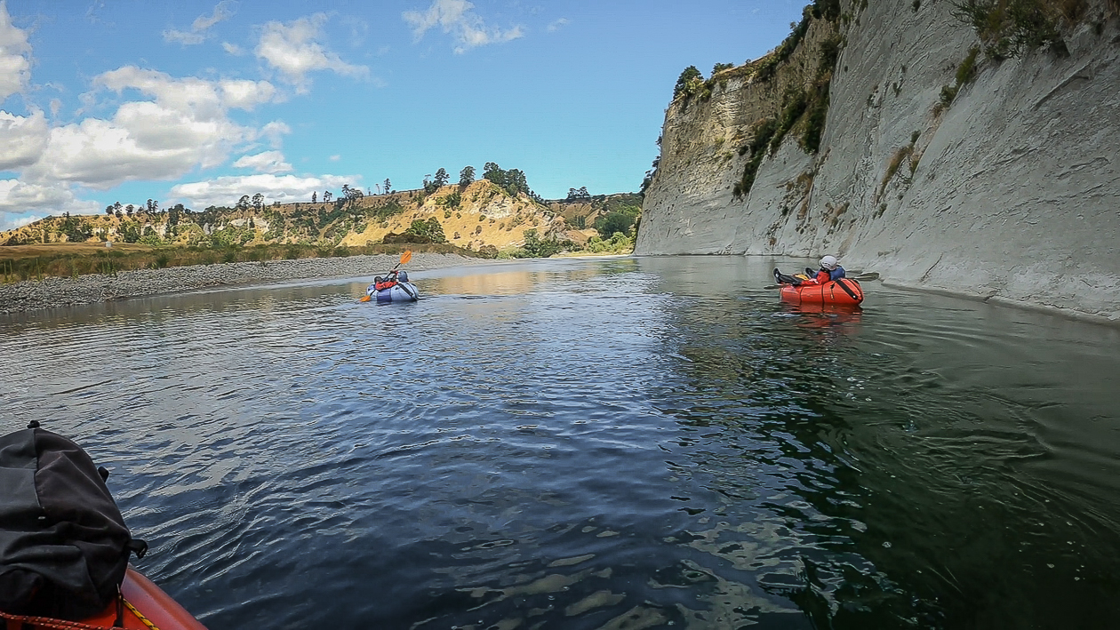 Rangitikei River packrafting – Wellington Tramping and Mountaineering Club
