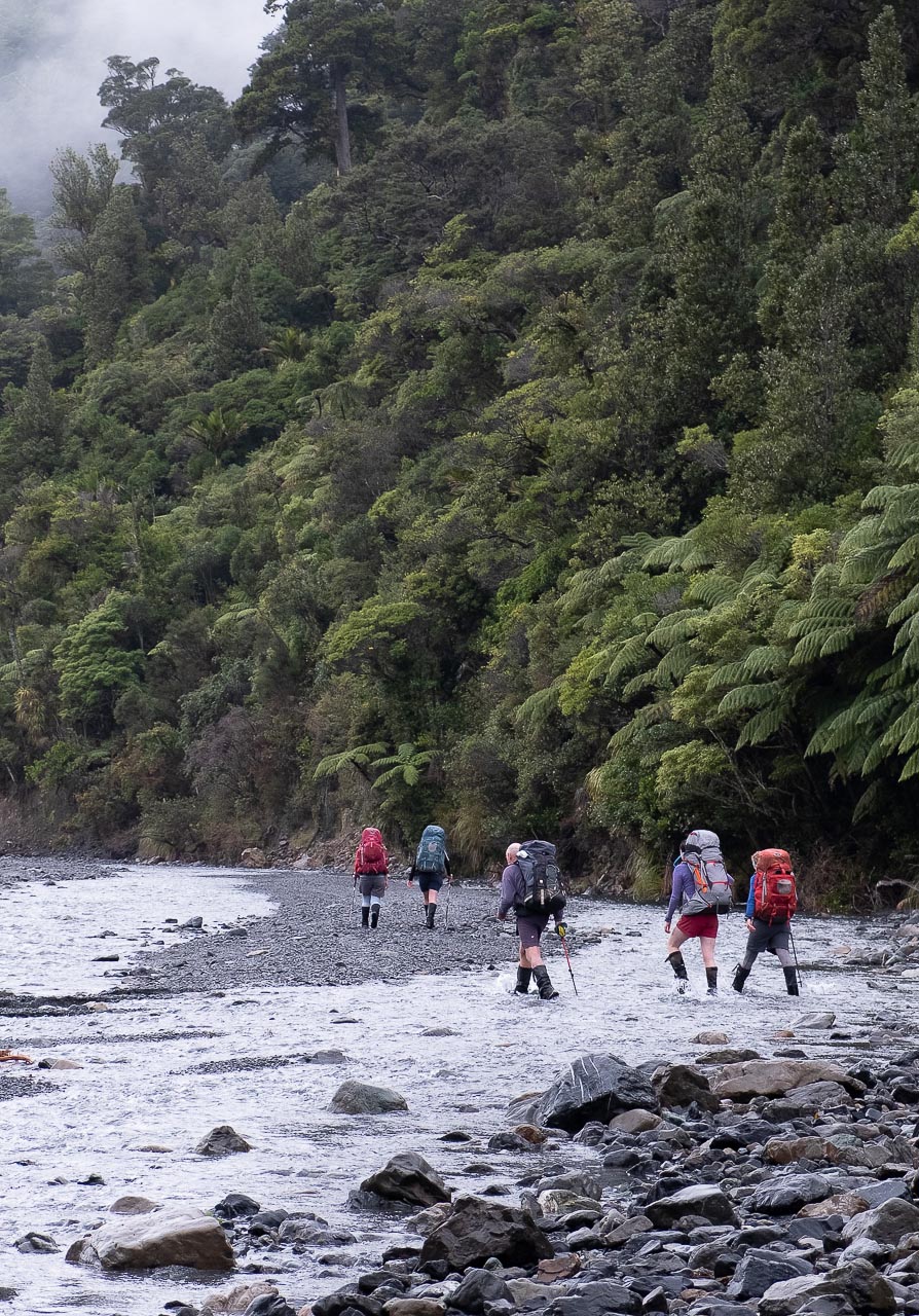 mt_matthews-6-web1280x894G100 – Wellington Tramping and Mountaineering Club