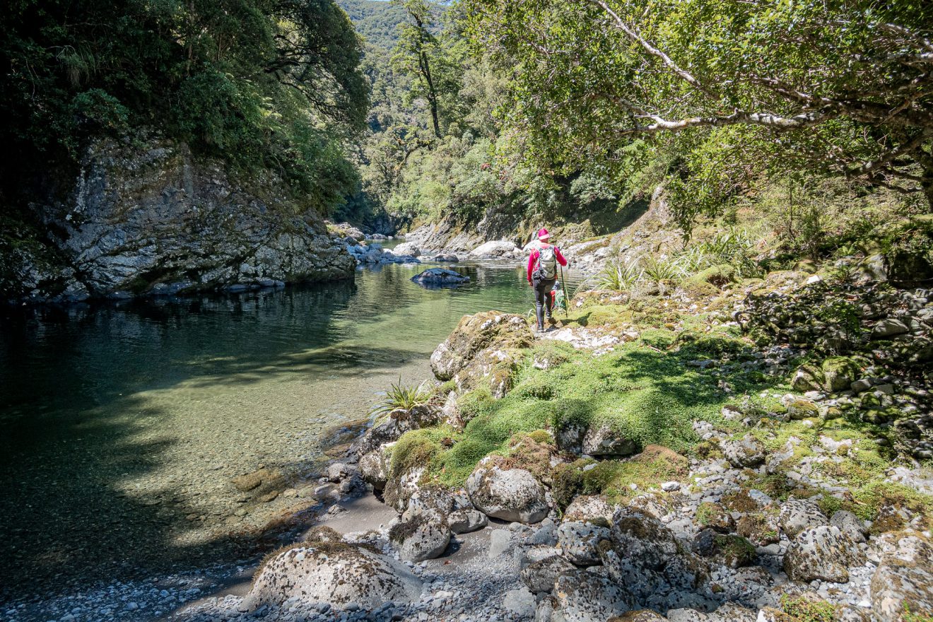 Waiohine-gorge-02 – Wellington Tramping and Mountaineering Club