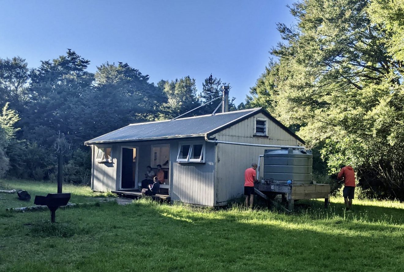 Sunrise Hut – Ruahine Forest Park – Wellington Tramping and ...